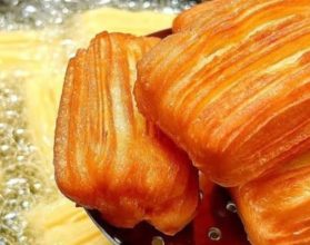 Easy Breakfast Ideas to Build Your Habit - Movie Vibe